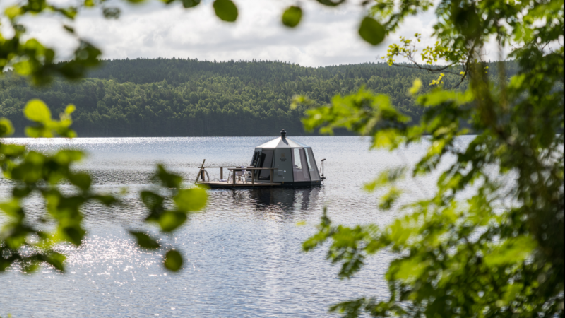 AuroraHut - Authentic year round nature experience - Aurorahut